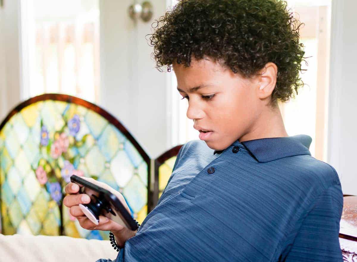 Best Phones For Kids Instead of a Smart Phone - Baby Heath and Care ...