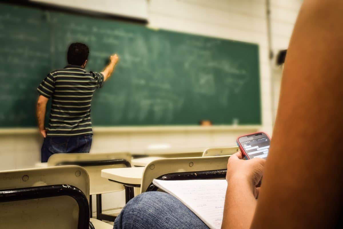 Challenges Teachers Face In The School System » Read Now!