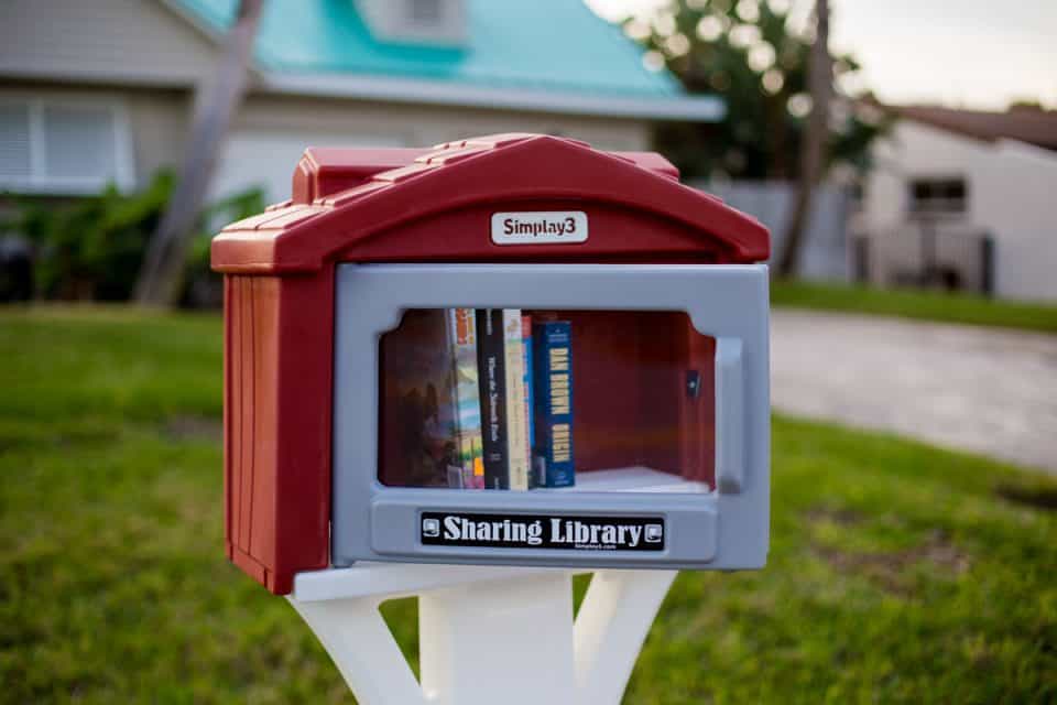 Why Every Neighborhood Needs A Little Free Library » Read Now!