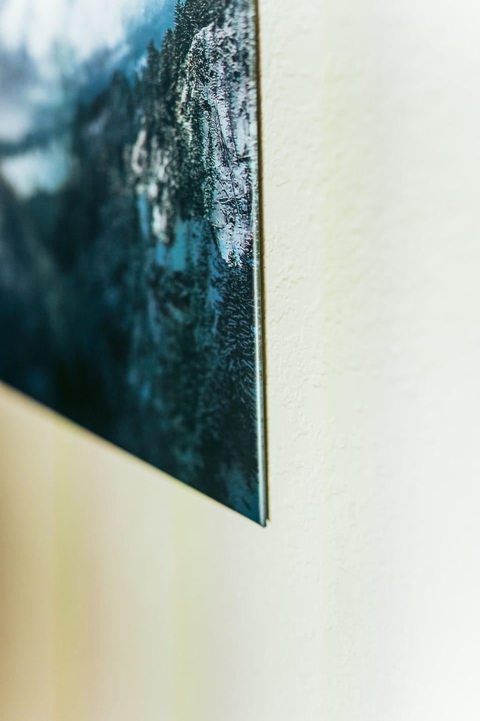 Metal Movie Posters By Displate: A Review » Read Now!