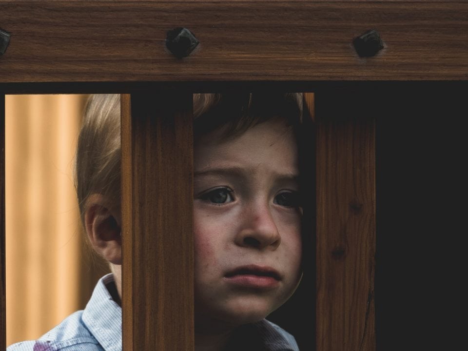 Alarming Challenges Faced By Homeless Children » Read Now!