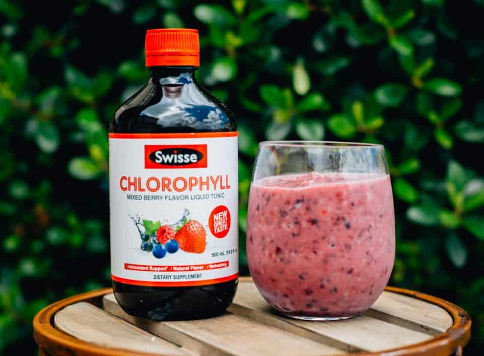 Why You Should Be A Taking A Liquid Chlorophyll Supplement Daily » Read ...