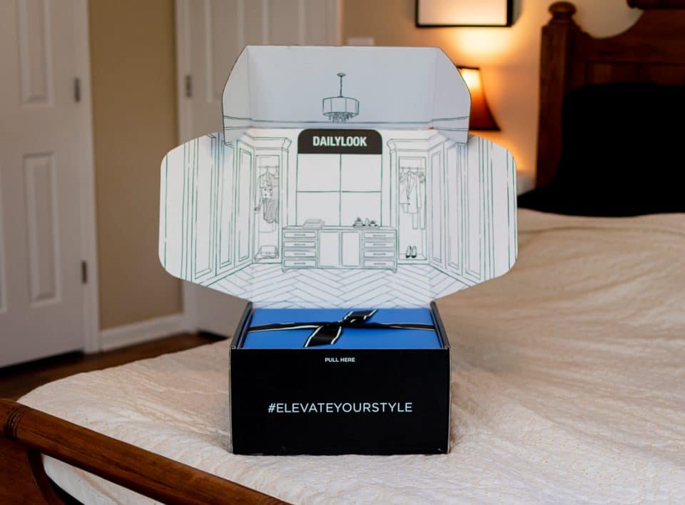 Review Of DAILYLOOK: Our First Month Unveiled » Read Now!