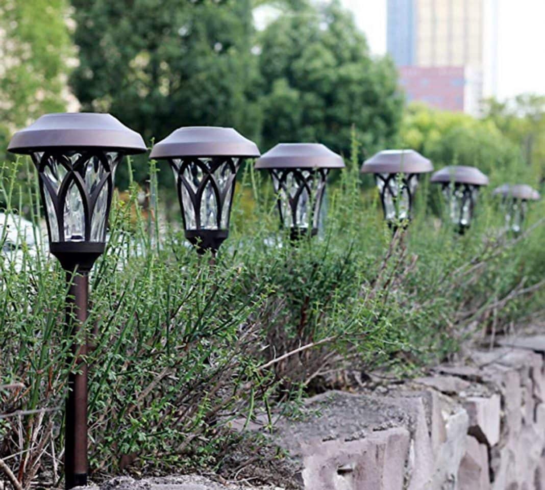 Solar Powered Yard Decor For Your Spring Garden » Read More