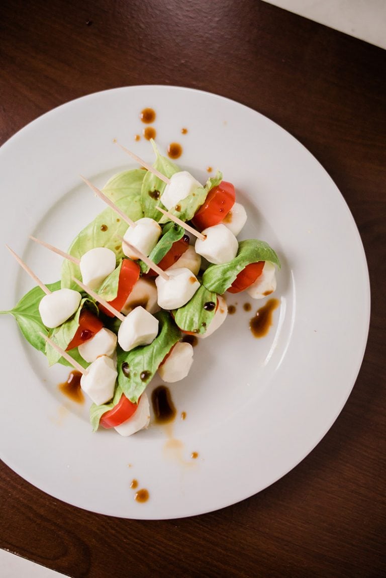 20 Insanely Delicious Finger Foods For Parties »Read More