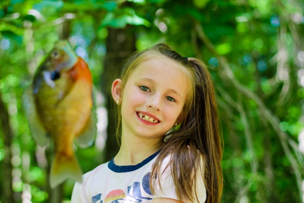 Kids Fishing: 5 Good Reasons To Take Them Today