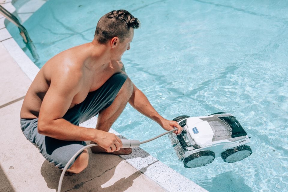 17 Super Pool Accessories For Summer Fun »Read More