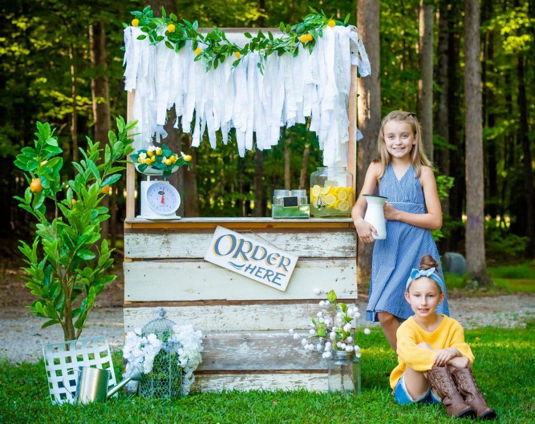 DIY Photo Shoot Props For Kids » Read More