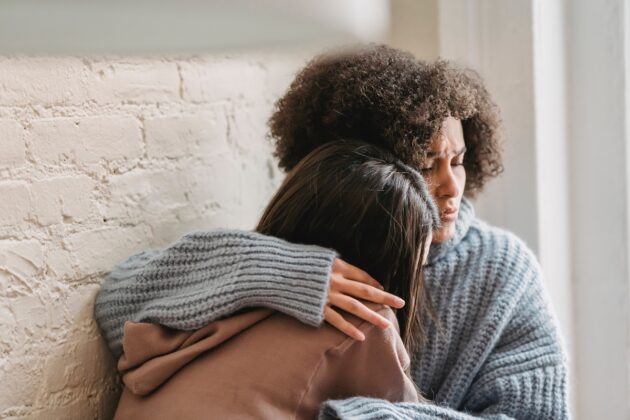 Strong Support System: 5 Tips On How To Be There For A Friend