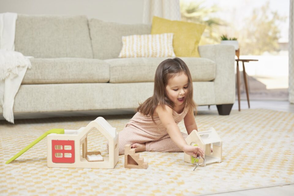 15 Best Teaching Supplies: Educational Toys You Need