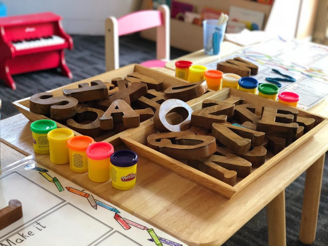 15 Best Teaching Supplies: Educational Toys You Need