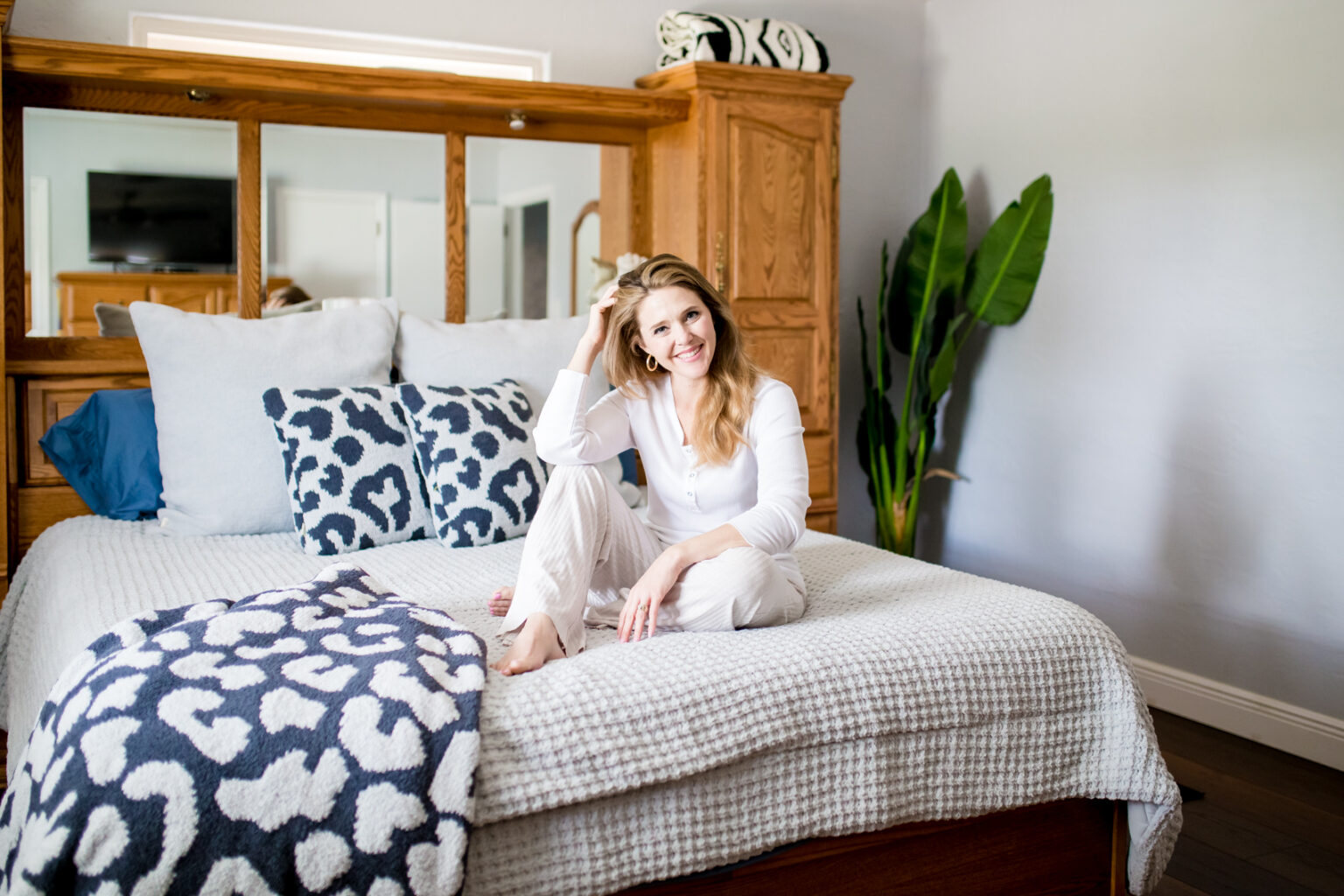 15 Bedding Essentials For Better Sleep To Beat Insomnia