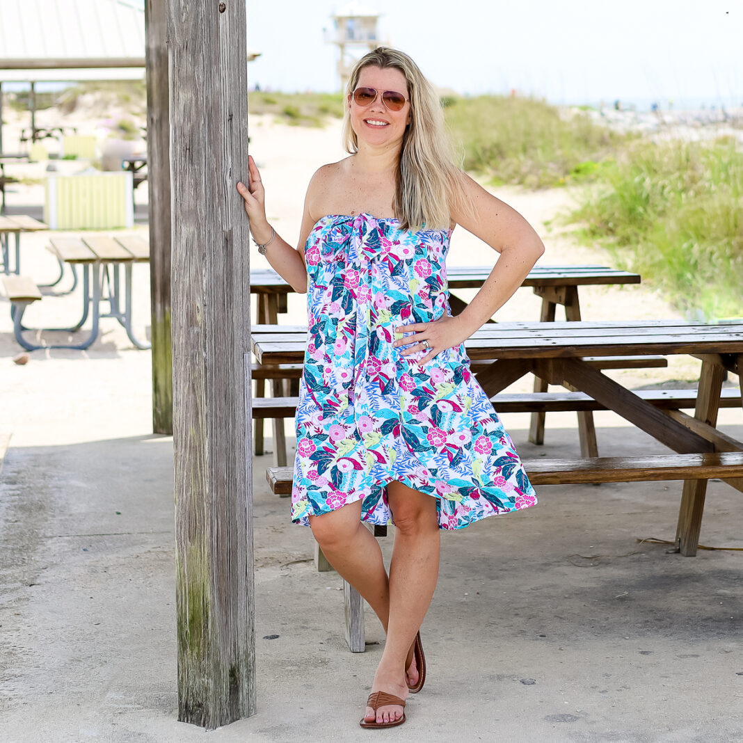 24 Stylish Mom Clothes & Shoes She'll Love This Mother's Day