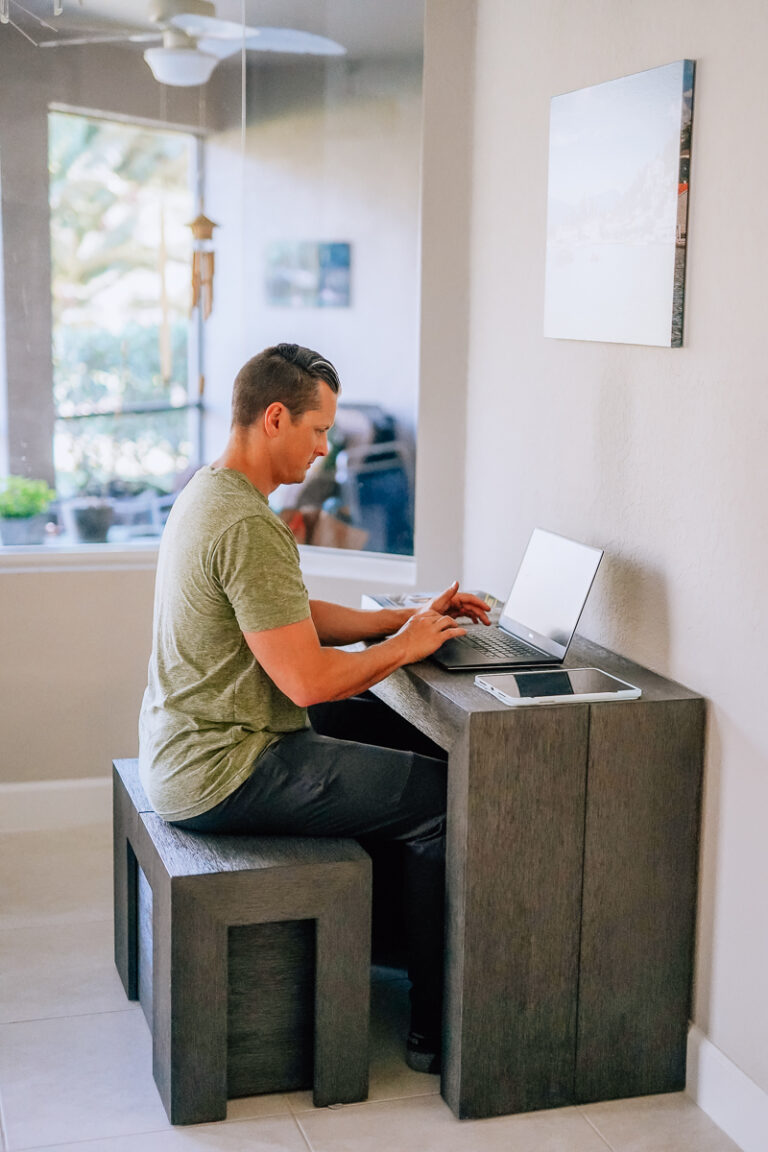 A Detailed Transformer Table Review - From Desk To Dining Table