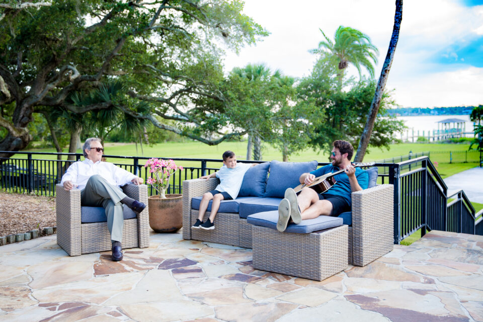 Transformer Table Review: The Patio Conversation Set