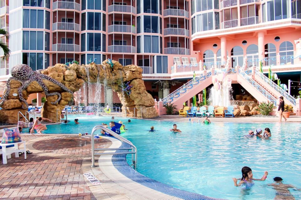 The Pink Shell Resort: End The Summer With 1 Amazing Vacation