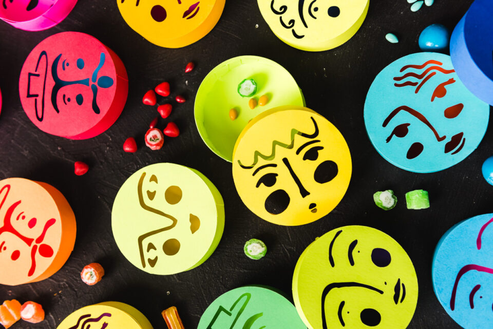 Simple 5-minute Crafts That Will Delight Parents And Kids