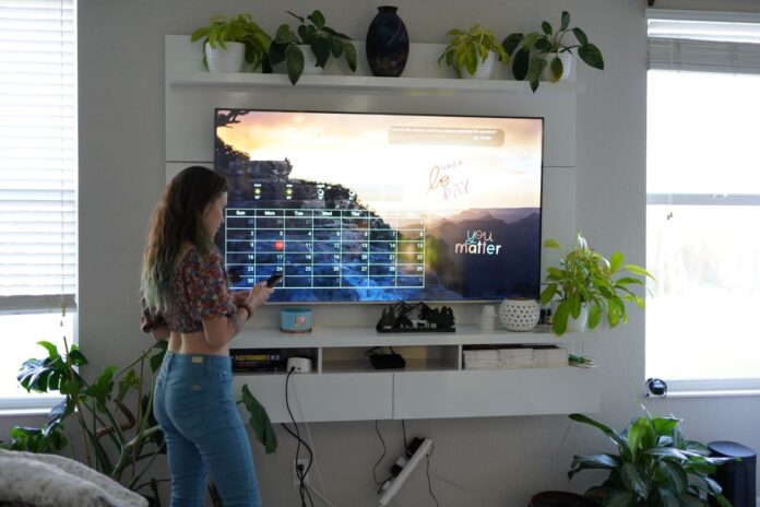 Mango Display, The #1 King Of Family Organization Apps