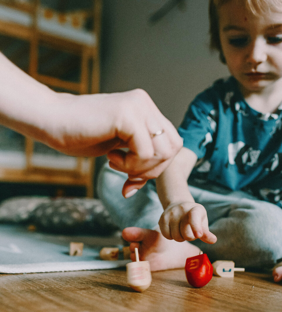 Hilarious Hanukkah Jokes To Fill 8 Nights With Laughter And Giggles ...