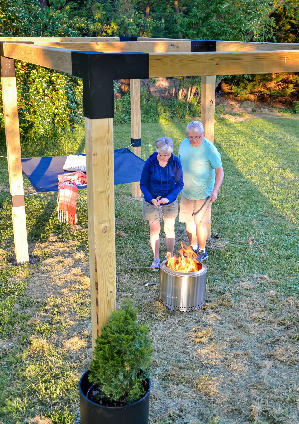 Toja Grid: The Awesome #1 Modular Backyard Must-Have