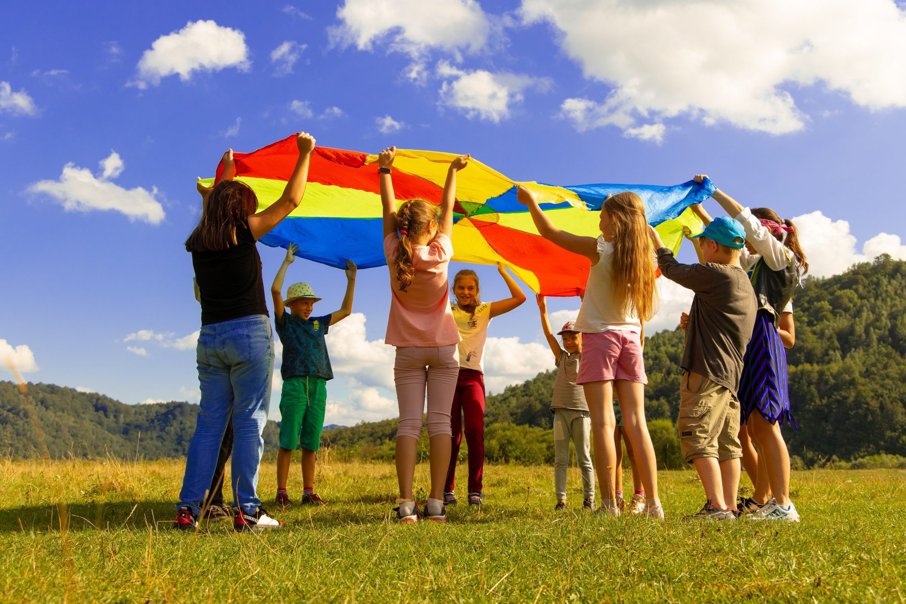 10+ Ways To Go Outside And Be Creative