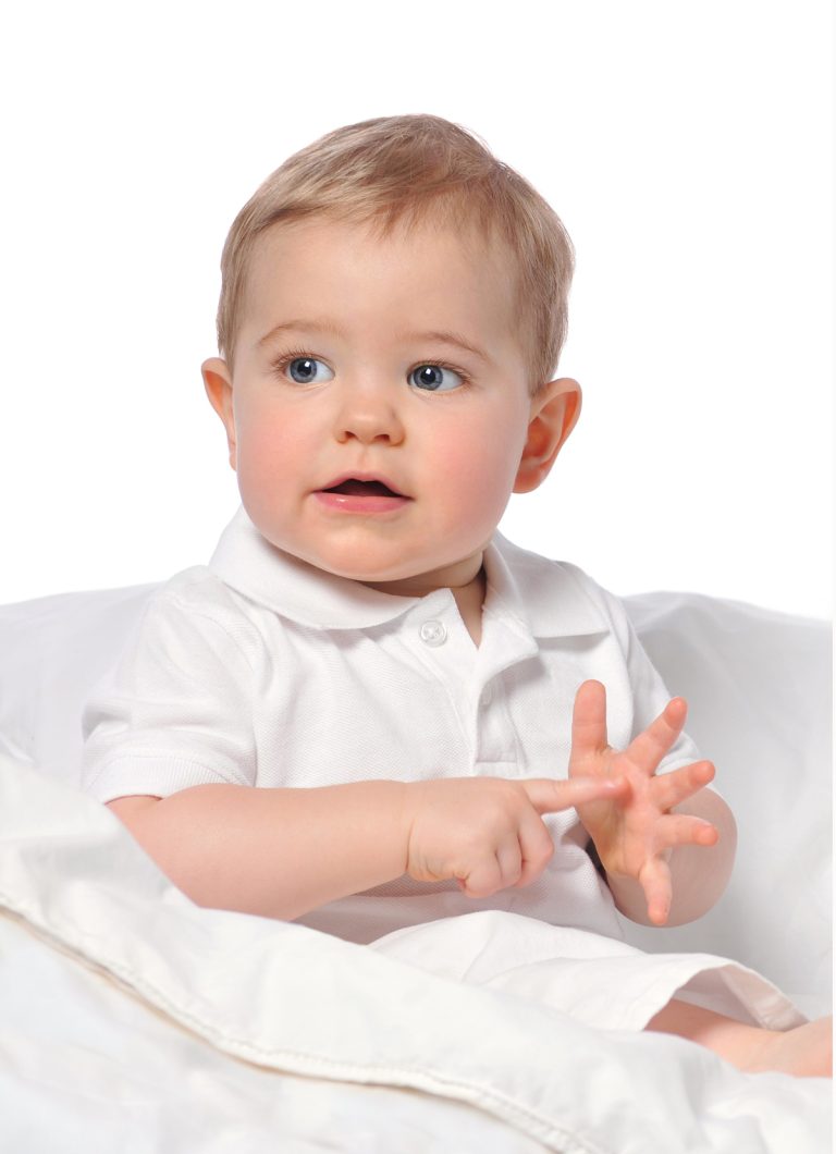 Baby Sign Language: 8 Impressive Signs To Teach Your Baby