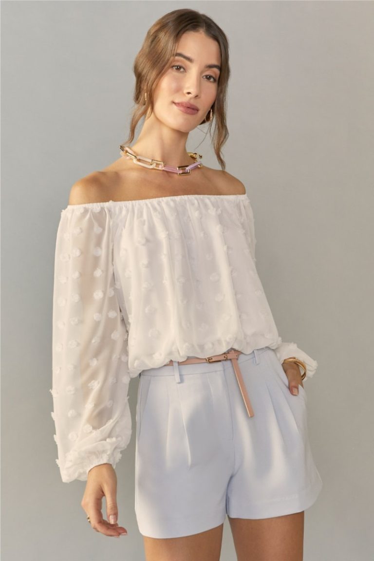 24 Stylish Mom Clothes & Shoes She'll Love This Mother's Day